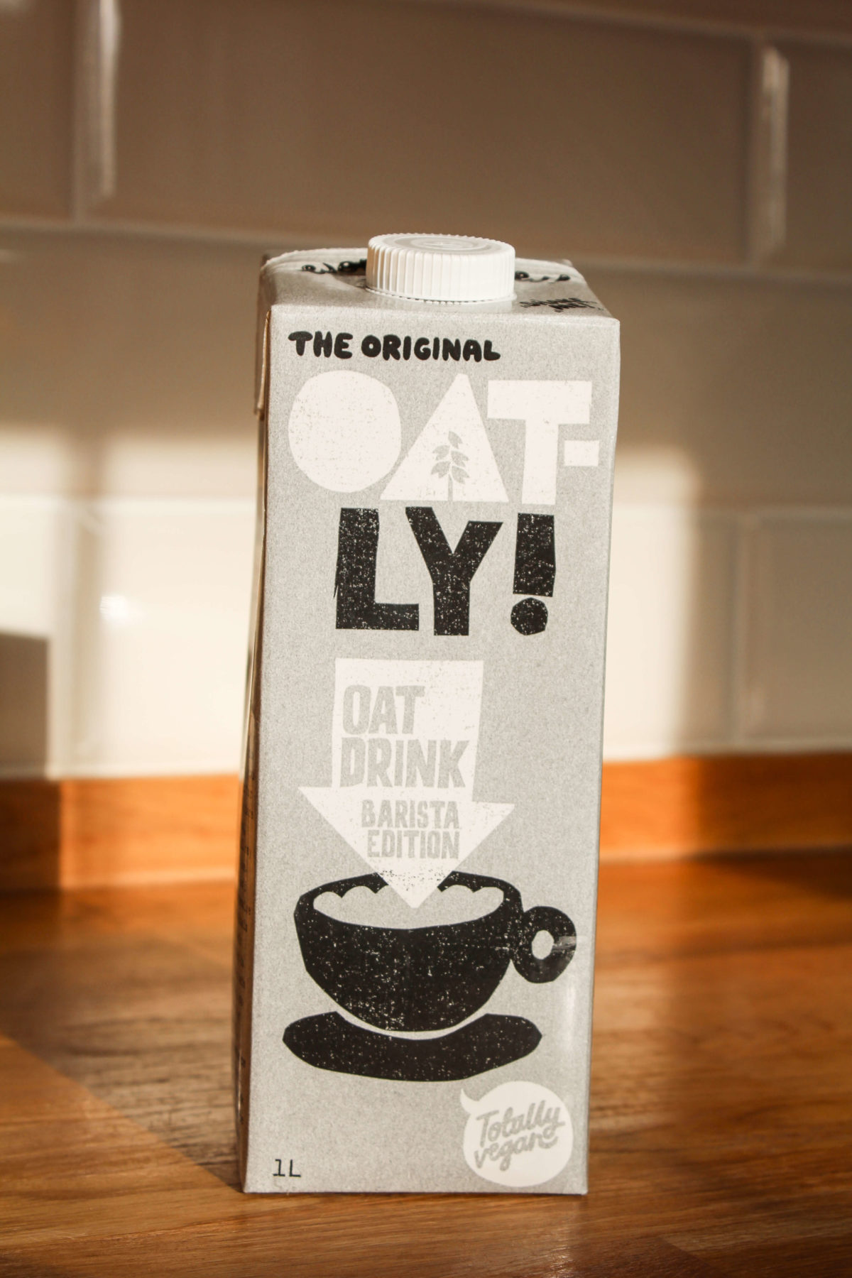 Oatly Oat Milks - Full Alternative Milk Range Reviewed | Plant Milc